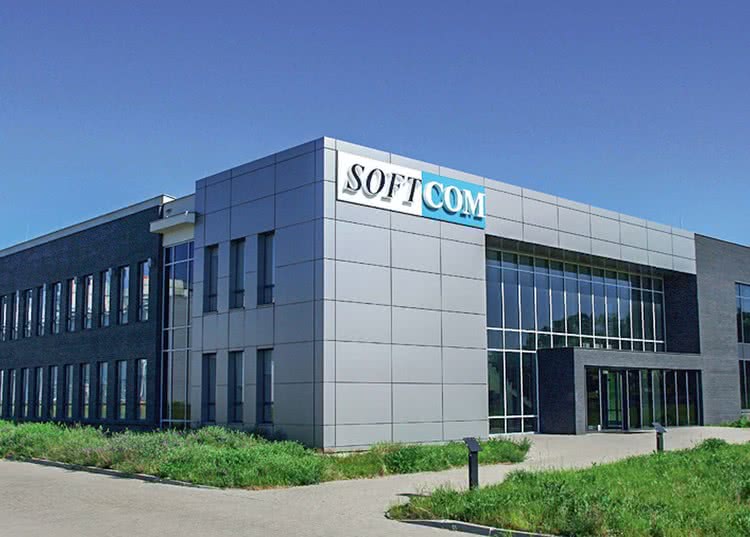 SOFTCOM - zaawansowane PCB i montaż | Elektronika B2B