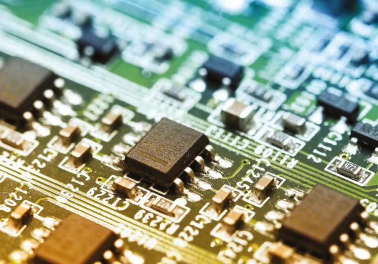 Komponenty elektroniczne - zawsze w centrum uwagi projektantów ...