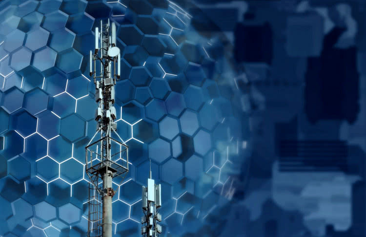 Sieci 5G - czekamy na zmianę przepisów w zakresie PEM | Elektronika B2B